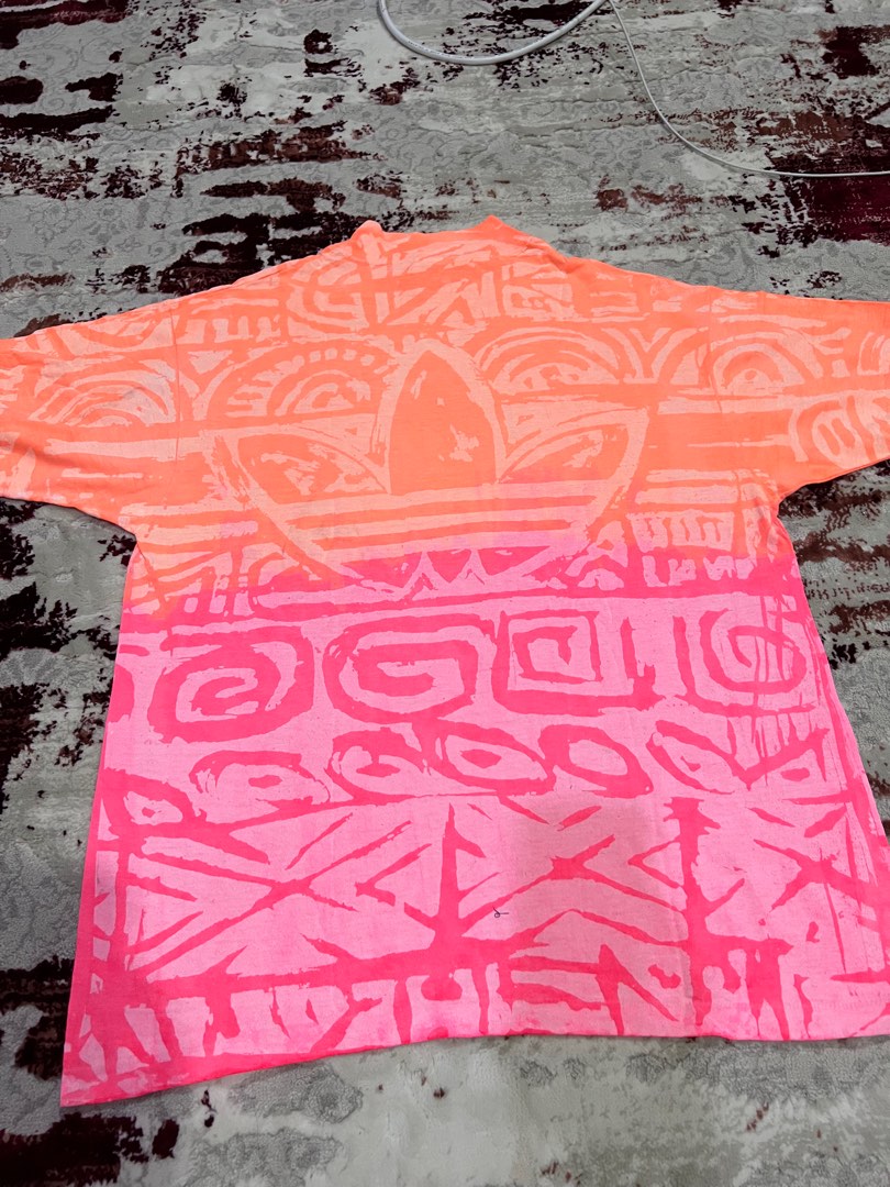 Vintage Adidas Originals Bunga AOP, Men's Fashion, Tops & Sets, Tshirts ...