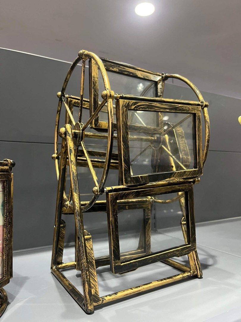 Vintage Ferris Wheel Photo Frame with Sound, Furniture & Home Living ...