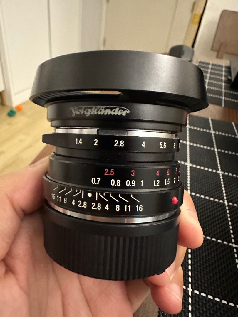 Voigtlander nokton classic 35mm 1.4 Mc with LH6 hood, Photography, Lens ...