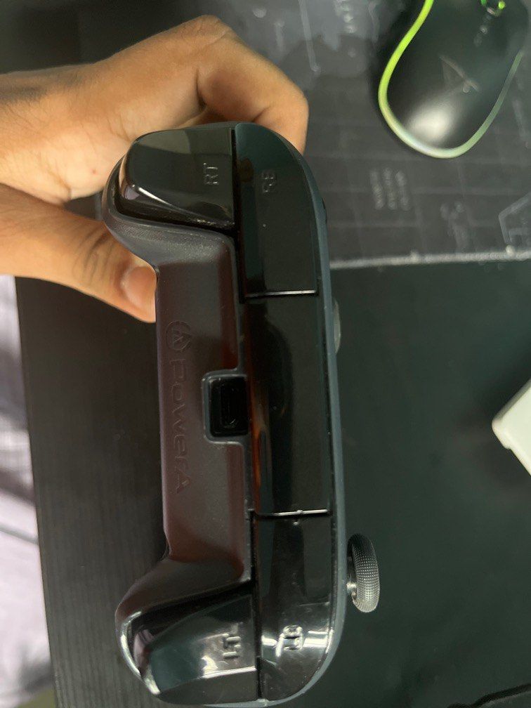 Wired XBOX controller (broken), Video Gaming, Video Game Consoles, Xbox ...