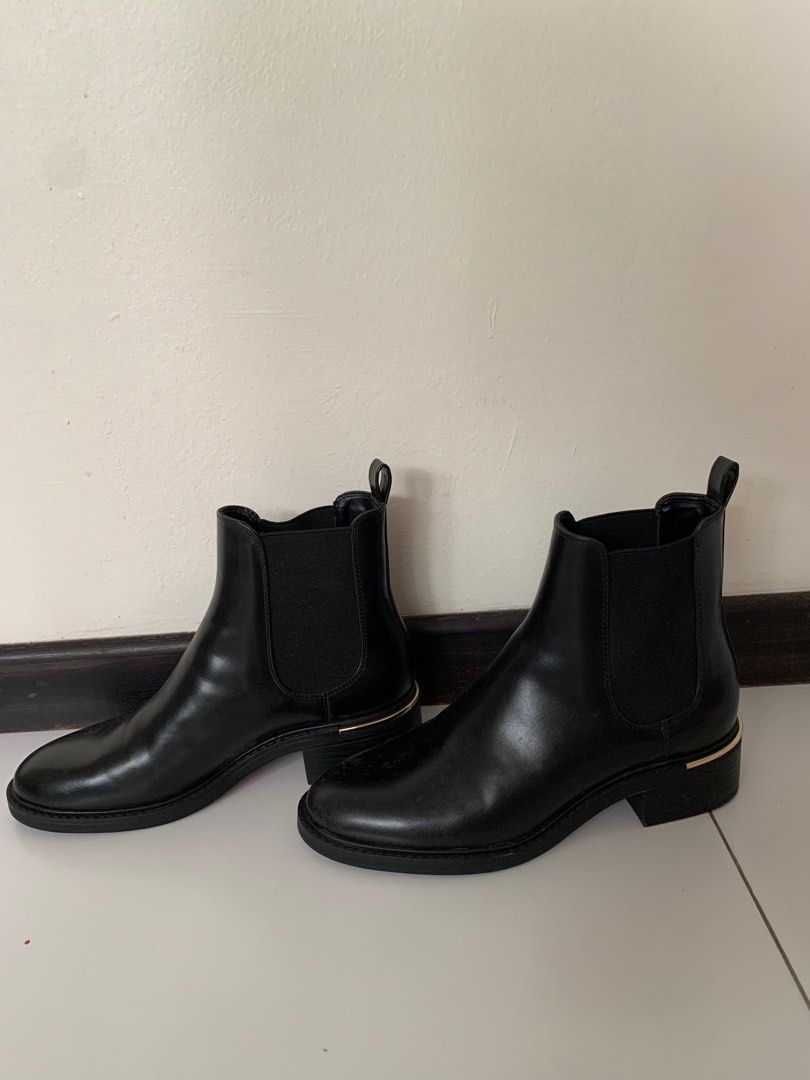 Zara boots, Women's Fashion, Footwear, Boots on Carousell