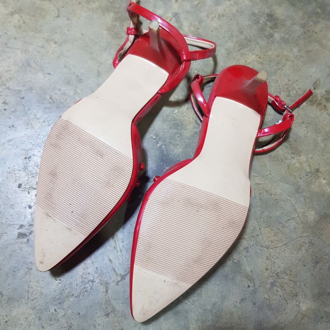Zara red heels, Women's Fashion, Footwear, Heels on Carousell