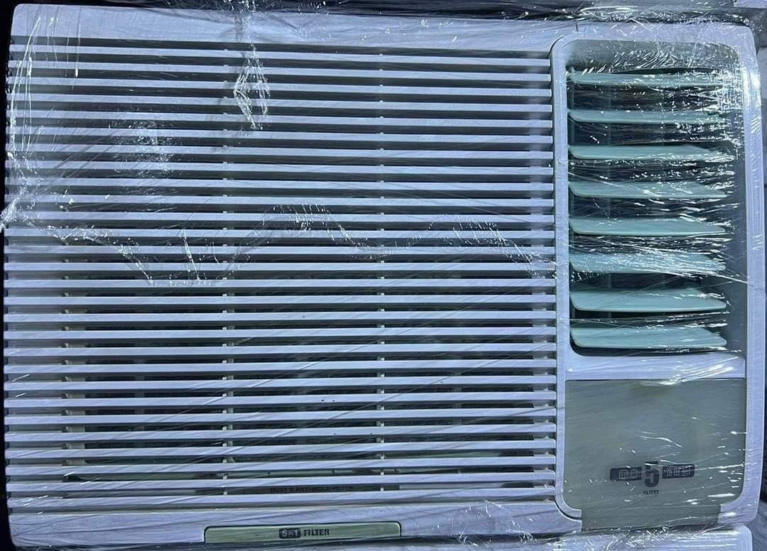 1.5 HP AIRCON MANUAL AND DIGITAL, TV & Home Appliances, Air ...