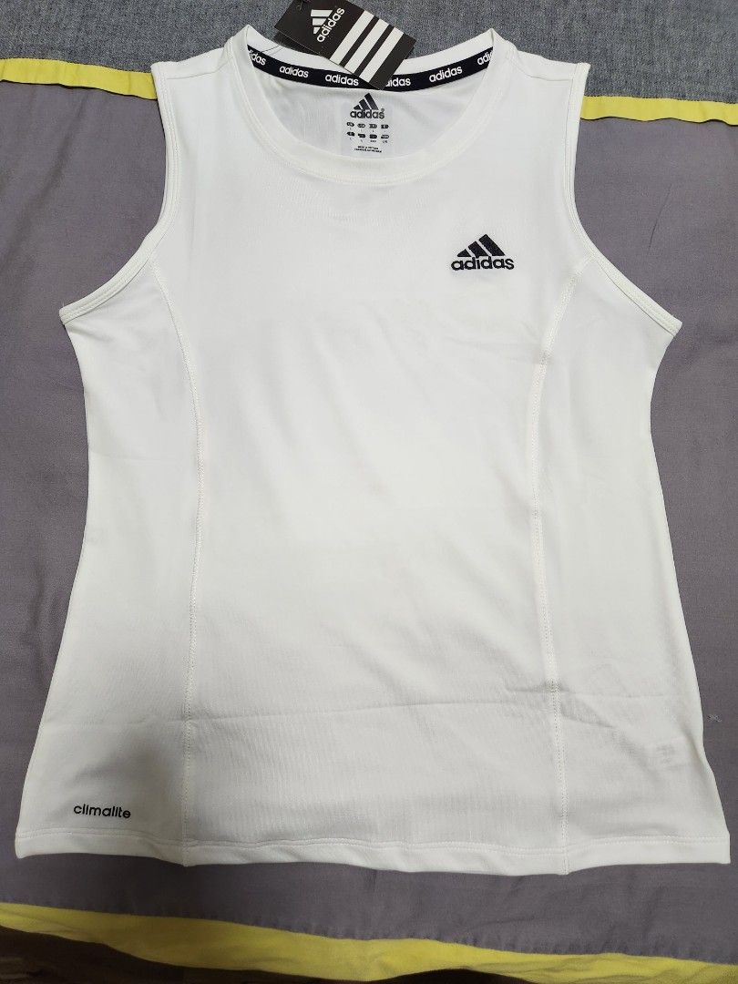 Adidas Top, Women's Fashion, Activewear on Carousell