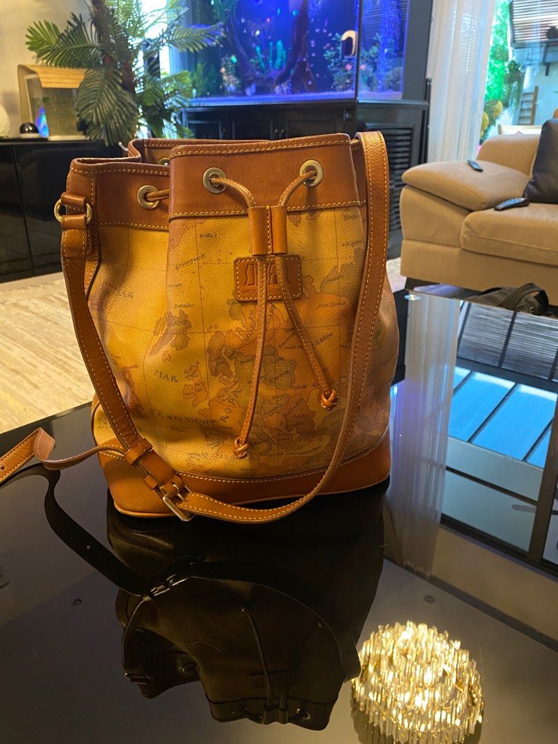 Ancient Sailing Map Original Bucket Bag / handbag, Women's Fashion ...