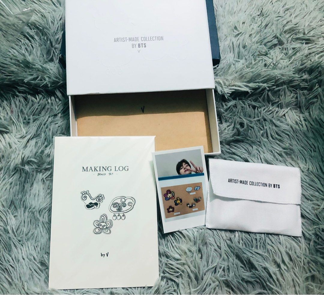 ARTIST MADE COLLECTION BY BTS V BROOCH SET, Hobbies & Toys, Memorabilia ...