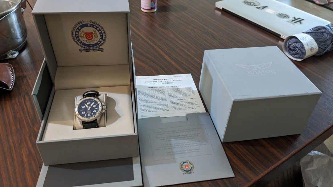 Aviator Military Special Edition SAF, Men's Fashion, Watches ...