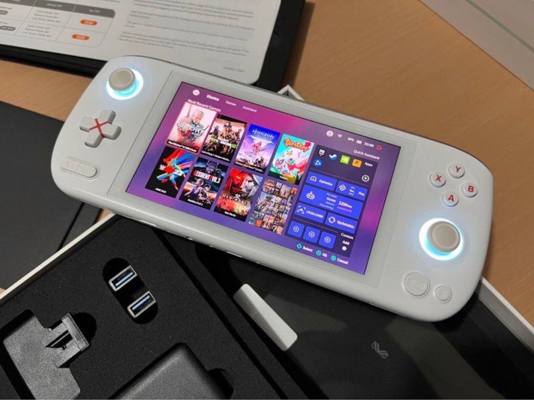 AYANEO Air Pro (5560U) Aurora White, Video Gaming, Video Game Consoles ...