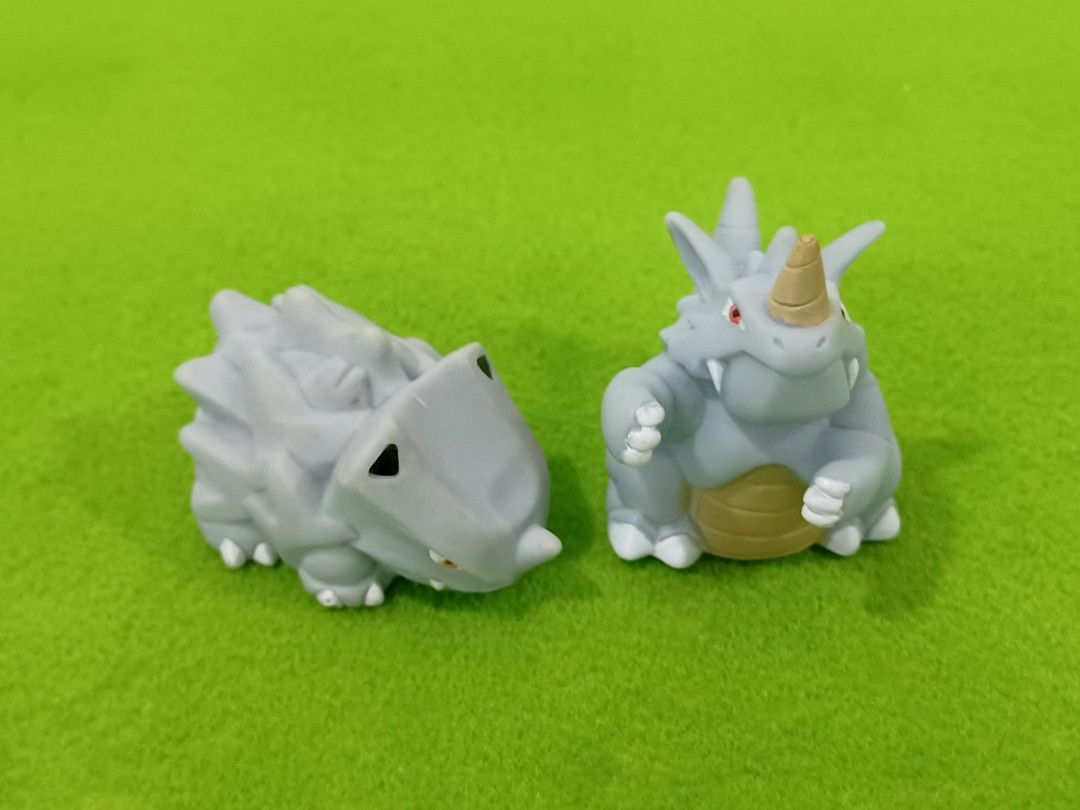 BANDAI first generation Pokemon finger puppet Rhyhorn 1996 Rhydon 1997 ...