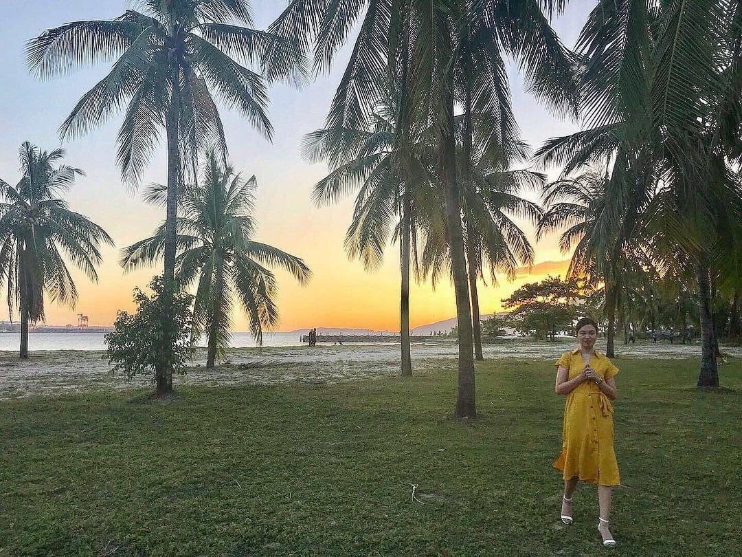 Below the knee super nice yellow dress, Women's Fashion, Dresses & Sets ...