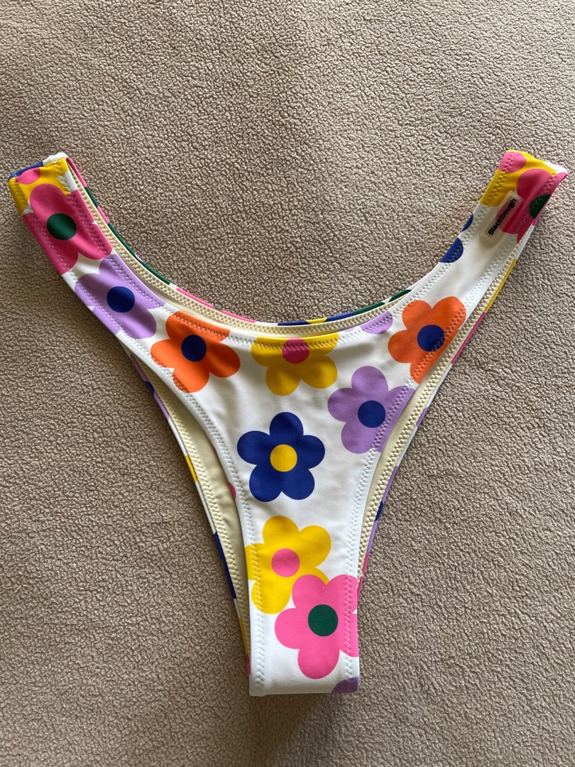 Blackbough Martini High Rise Bottoms, Women's Fashion, Swimwear ...