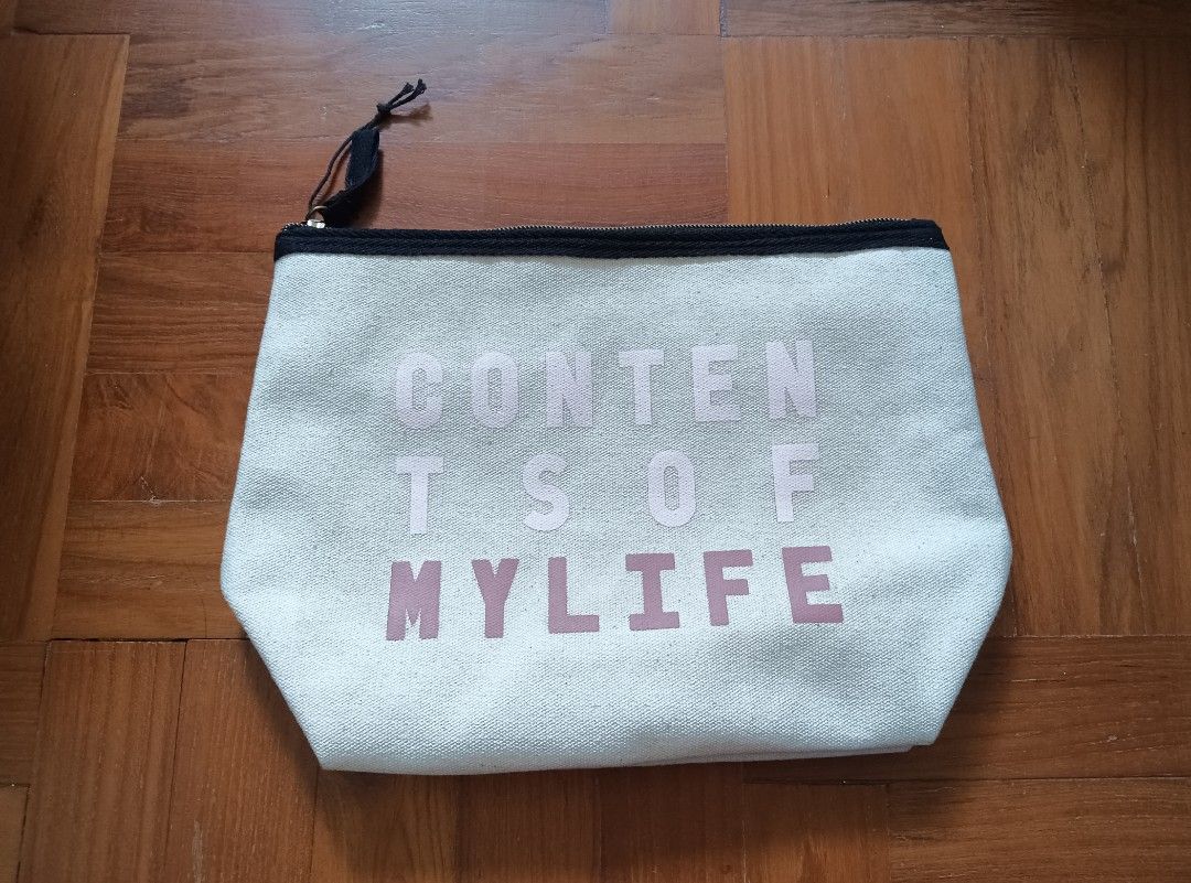 BN Contents of My Life Pouch, Women's Fashion, Bags & Wallets, Purses ...