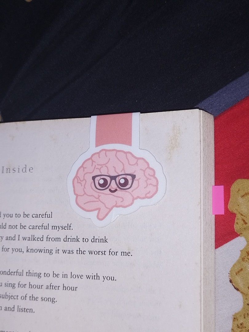 Bookmark magnetic (brain), Hobbies & Toys, Stationary & Craft ...