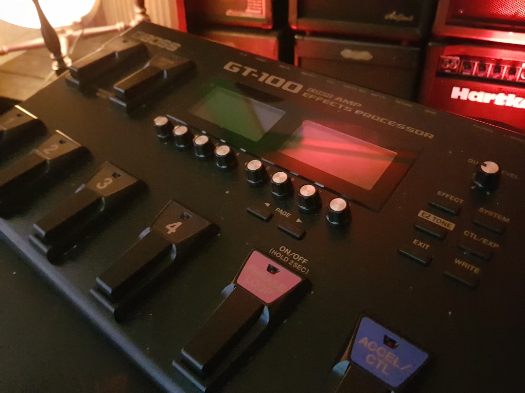 Boss GT-100 (Used), Hobbies & Toys, Music & Media, Musical Instruments on Carousell