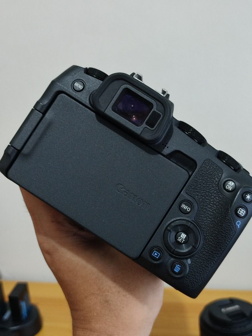 Canon EOS RP + Canon RF 24mm F4L Lens + Canon R adapter with Free 4 ...