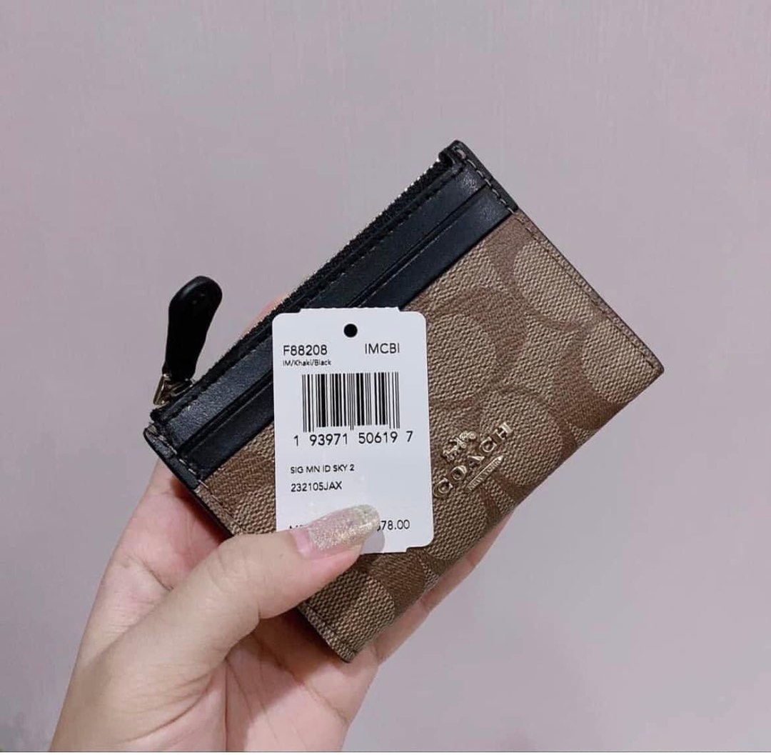 Coach Wallet/Card holder, Luxury, Bags & Wallets on Carousell