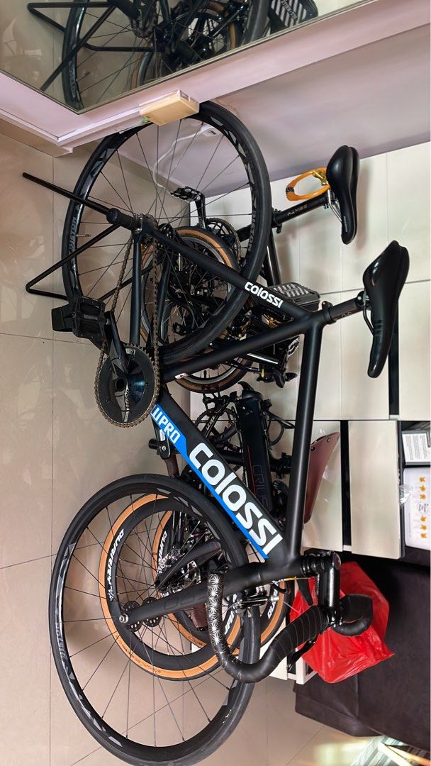 colossi lowpro, Sports Equipment, Bicycles & Parts, Bicycles on Carousell