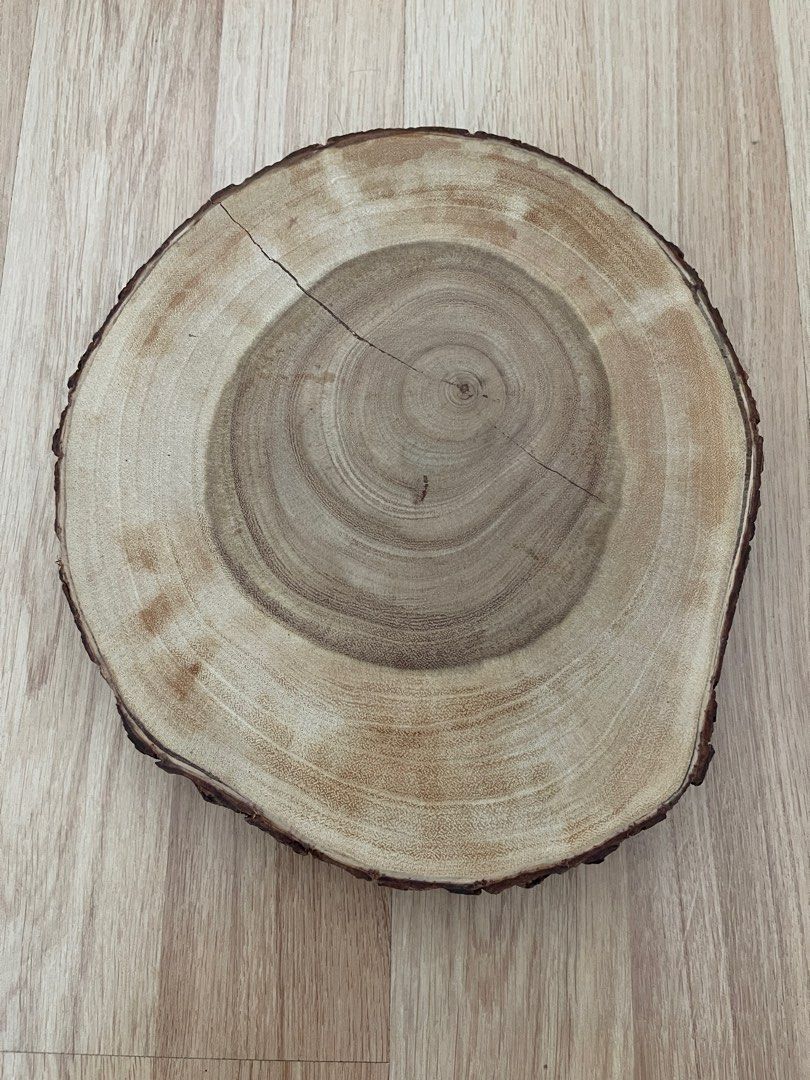 CRATE & BARREL ACACIA WEDGE SERVER BOARD, Furniture & Home Living ...