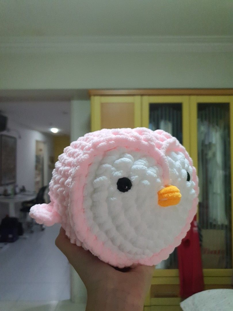 chunky crochet penguin plush, Hobbies & Toys, Stationery & Craft ...