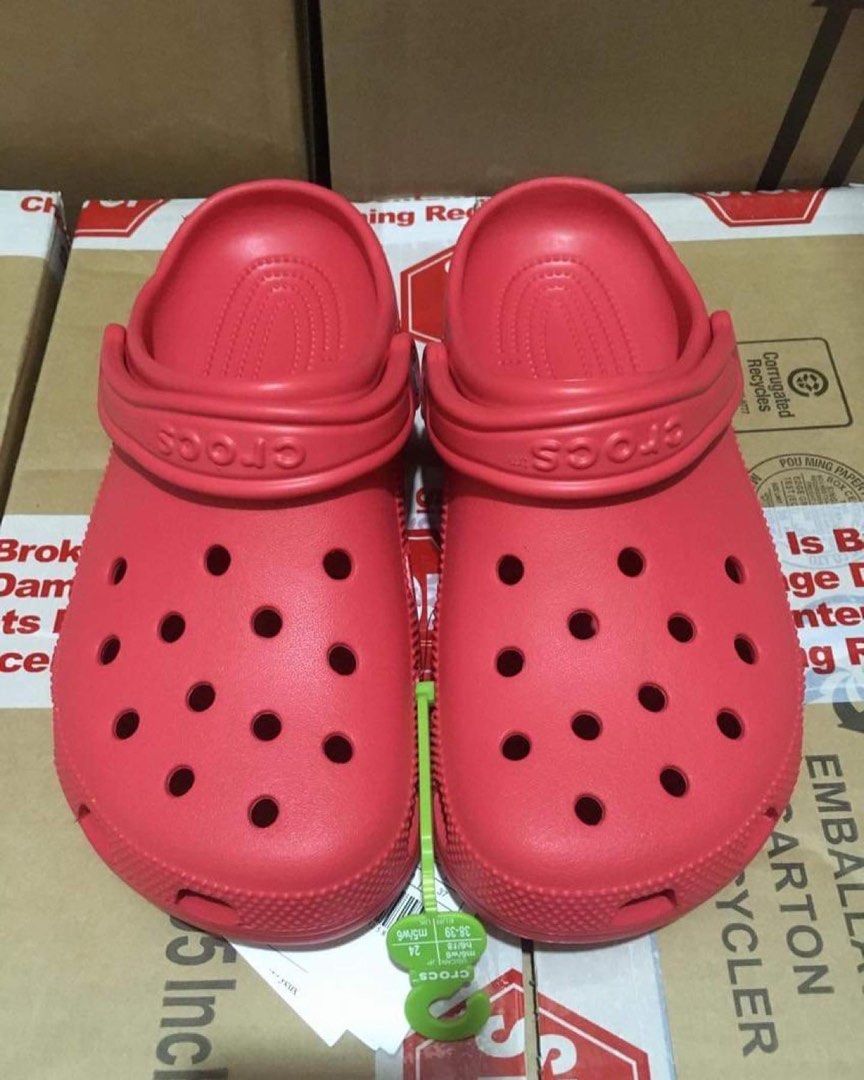 Crocs Classic Pepper Clog, Women's Fashion, Footwear, Flats & Sandals ...