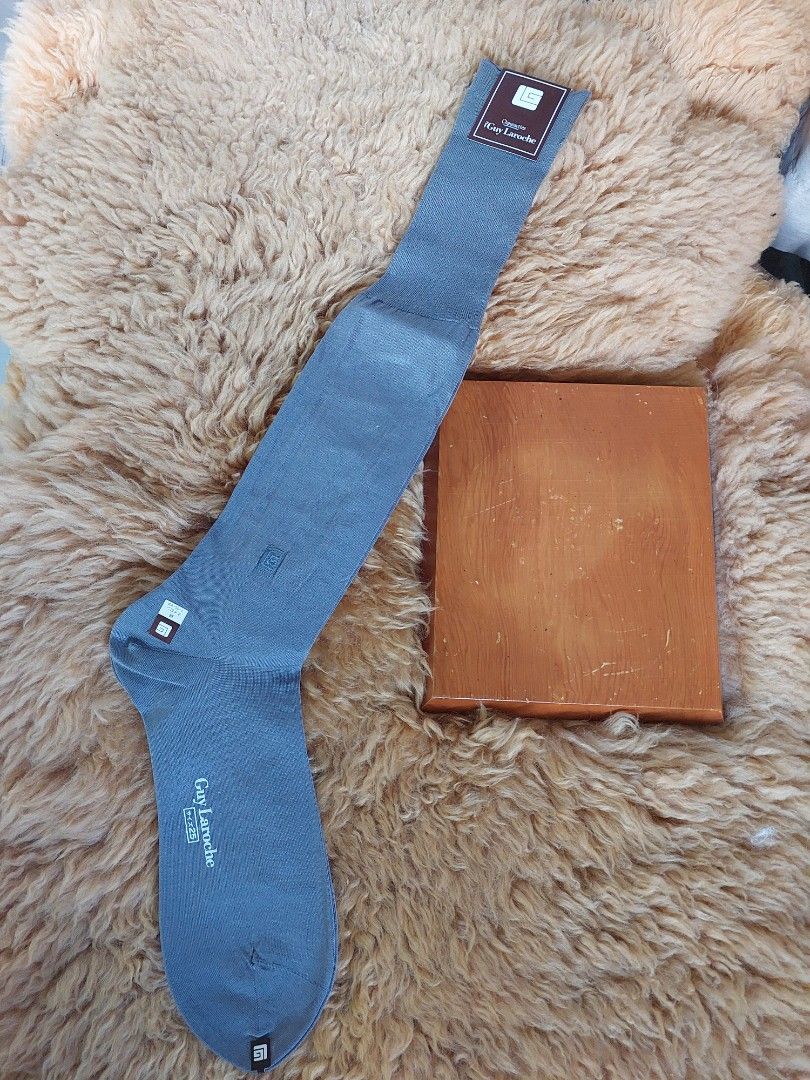 Daks,Roberta di camerino,Guy Laroche Men's Dress Socks, Luxury ...