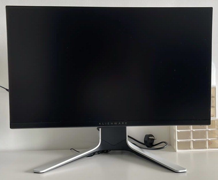 Dell Alienware 27" 240Hz Gaming Monitor, Computers & Tech, Parts ...