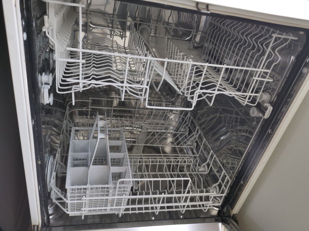 electrolux dish washer for $30, TV & Home Appliances, Washing Machines ...
