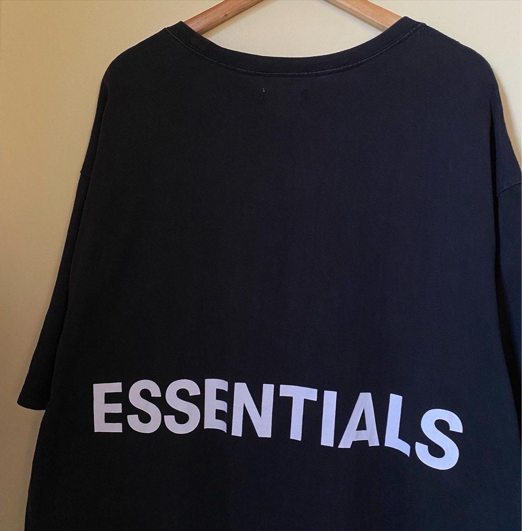 Essentials FOG shirt, Men's Fashion, Activewear on Carousell