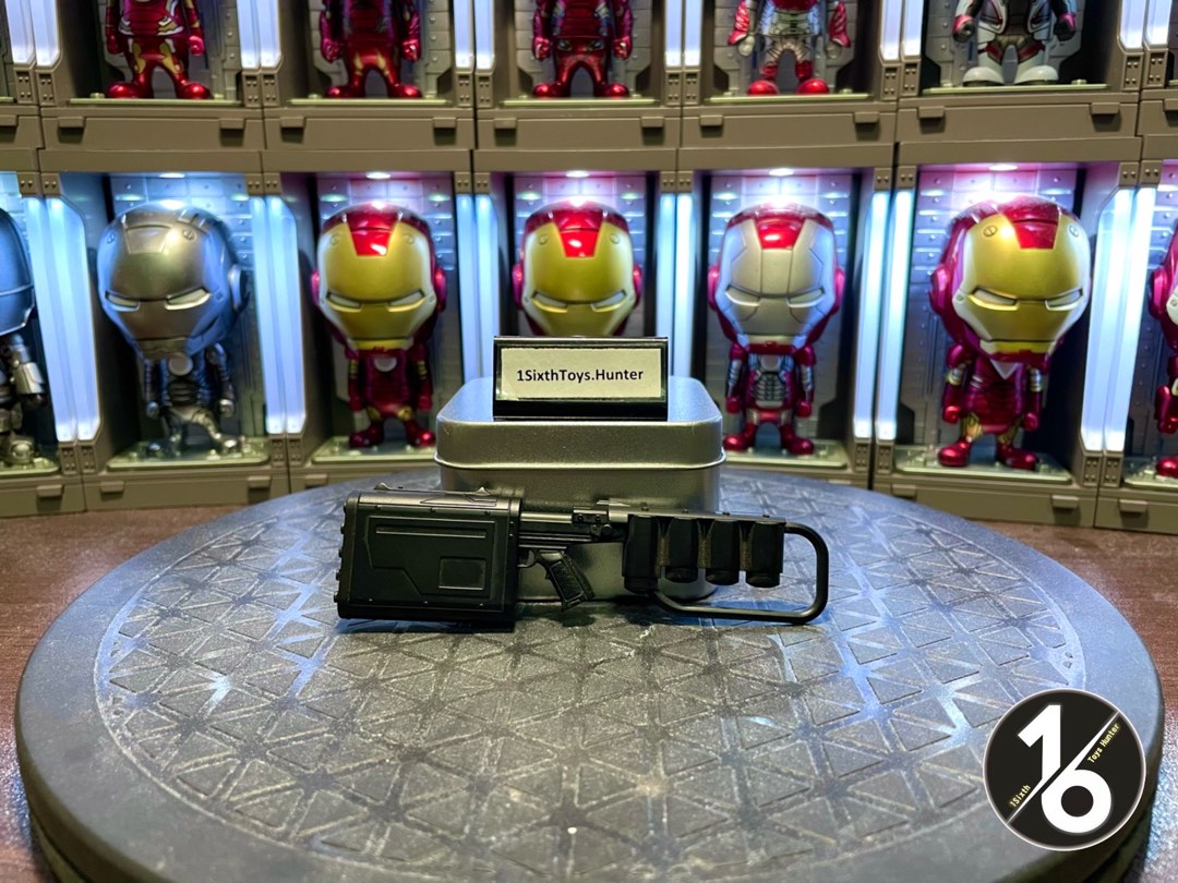 DC THE DARK KNIGHT RISES HOT TOYS 1/6 SCALE DX19 BATMAN BRUCE WAYNE EMP ...