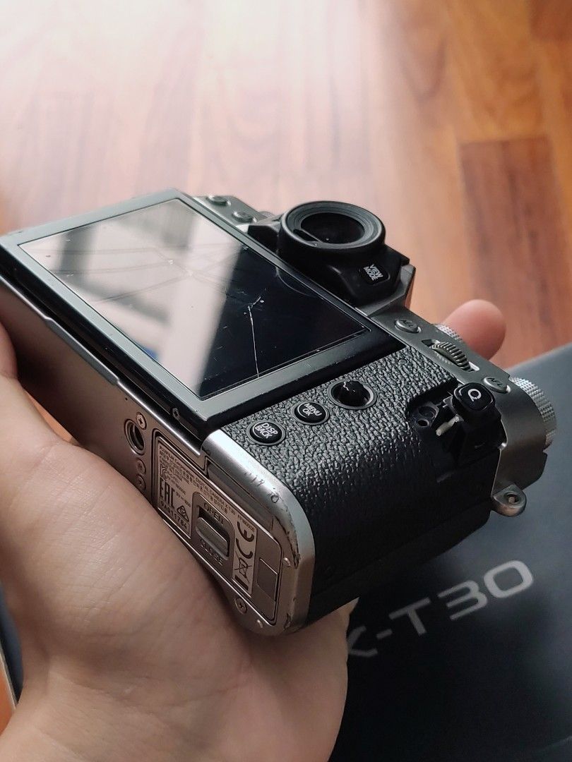 Fujifilm X-T30 Mirrorless Camera Silver XT30, Photography, Cameras on Carousell