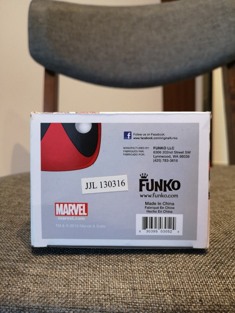 Funko Pop Deadpool Black and White (Matt's Exclusive) RARE Funko Pop ...