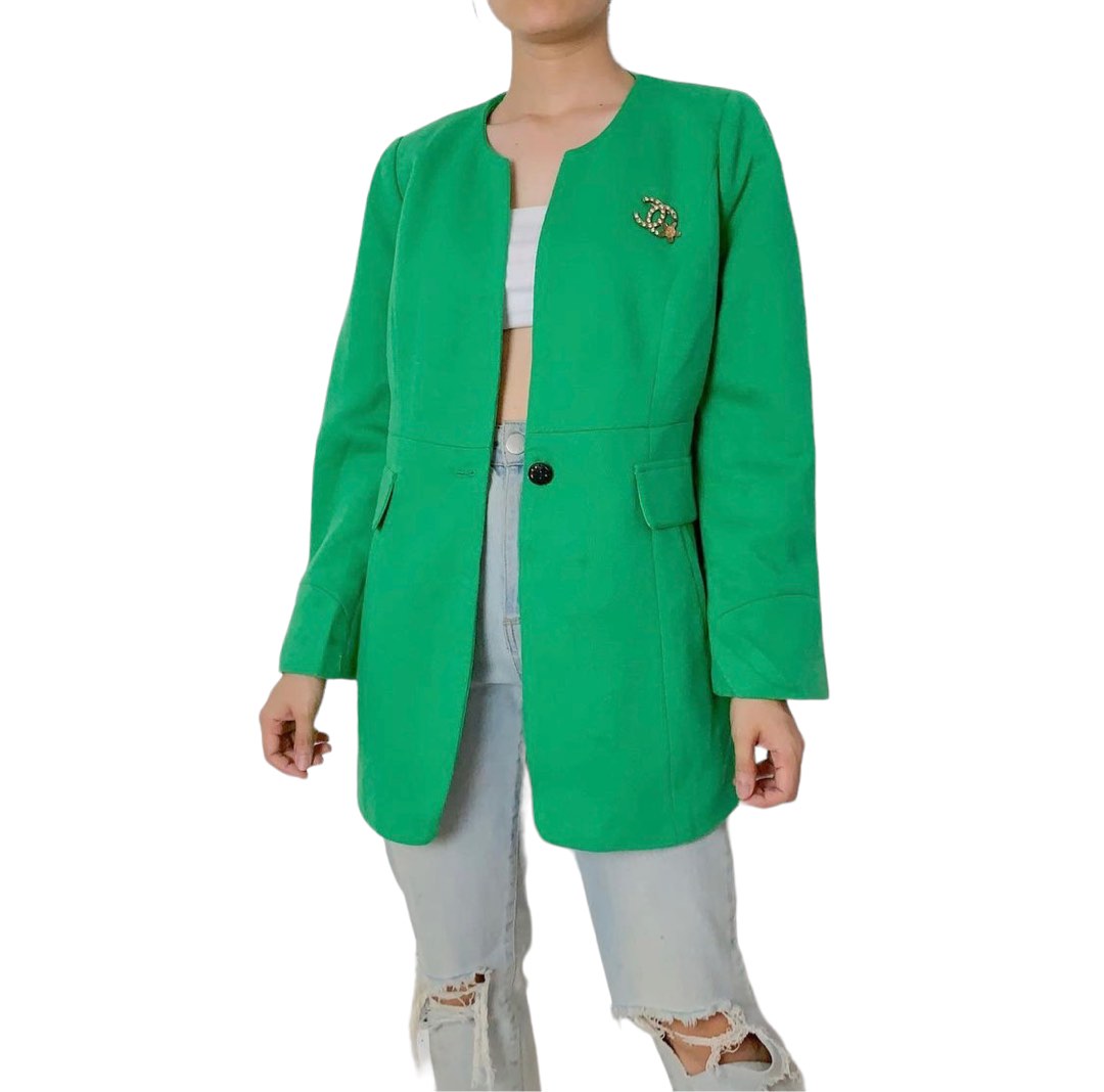 Green Blazer, Women's Fashion, Coats, Jackets and Outerwear on Carousell