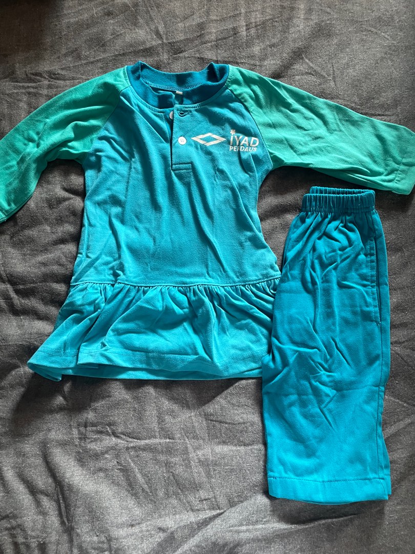 Iyad perdaus uniform (girl set), Babies & Kids, Babies & Kids Fashion ...