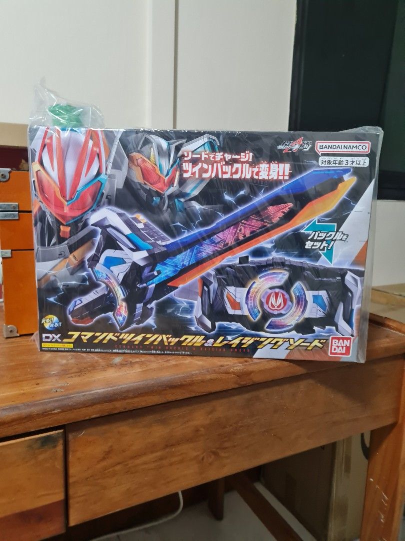 Kamen rider geats Dx Command twin buckle & Raising sword w tycoon core ...