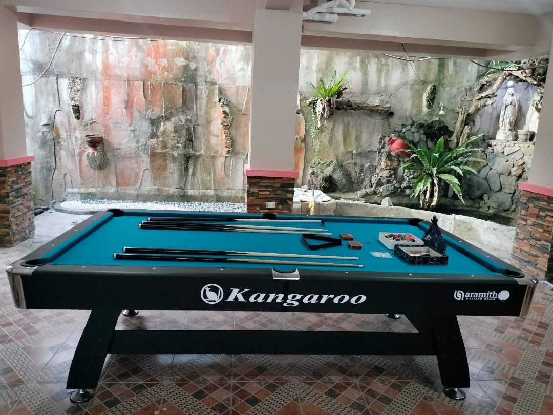 Kangaroo Standard Size Billiard Table with complete brandnew ...