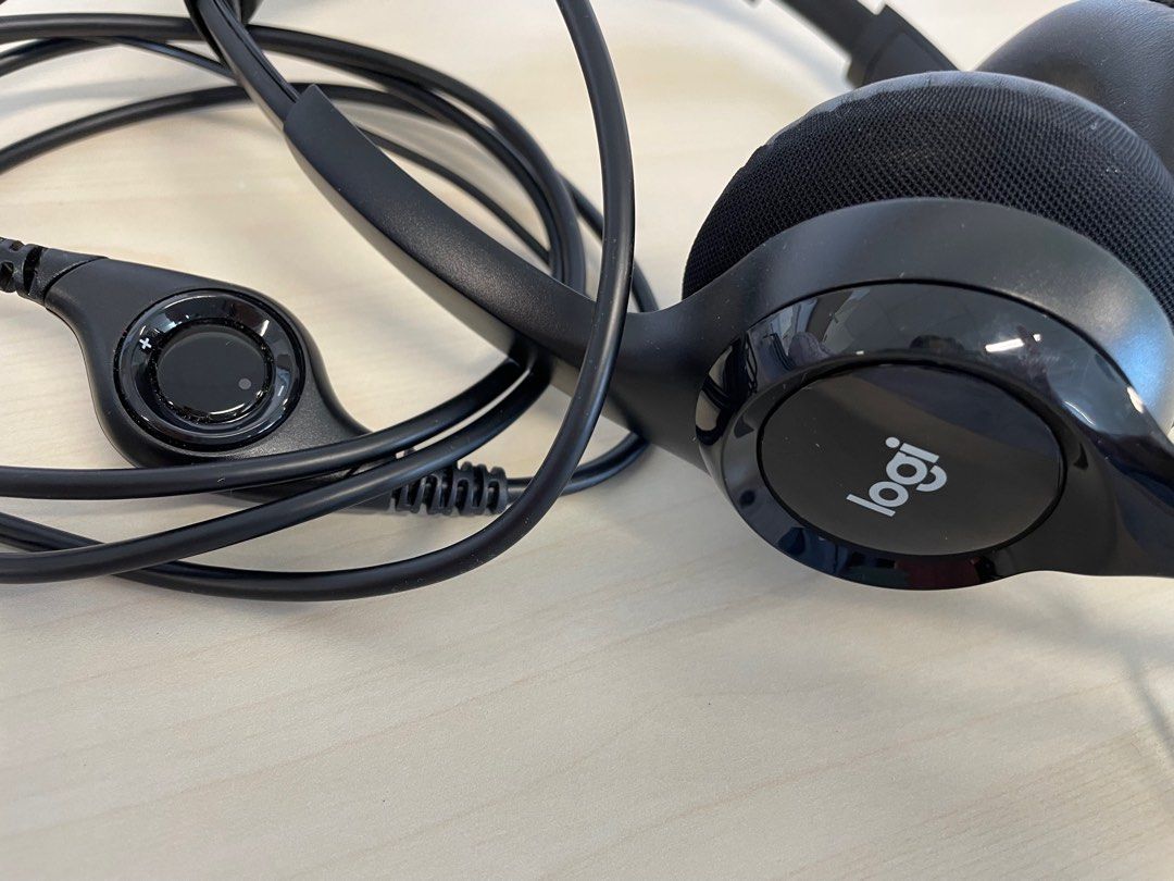 Logitech Headphones, Audio, Headphones & Headsets on Carousell