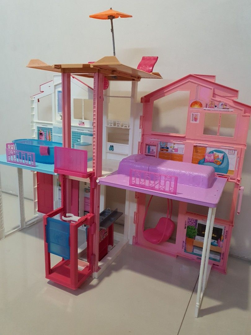 Mattel Barbie 3-Storey Townhouse, Hobbies & Toys, Toys & Games on Carousell