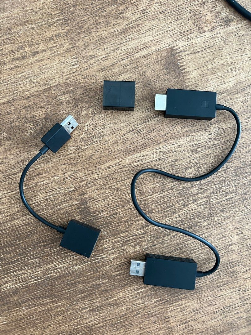 Microsoft screen casting adapter, Computers & Tech, Parts & Accessories ...