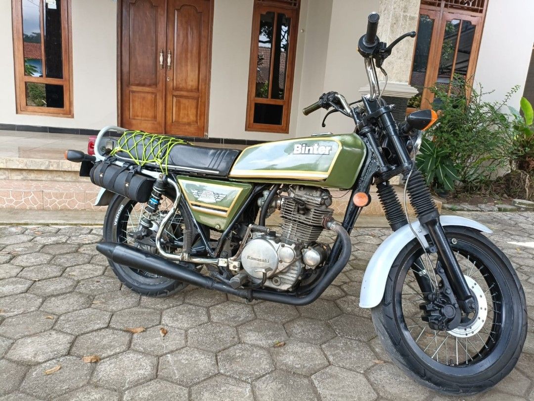 Motor binter 1980, Motor di Carousell