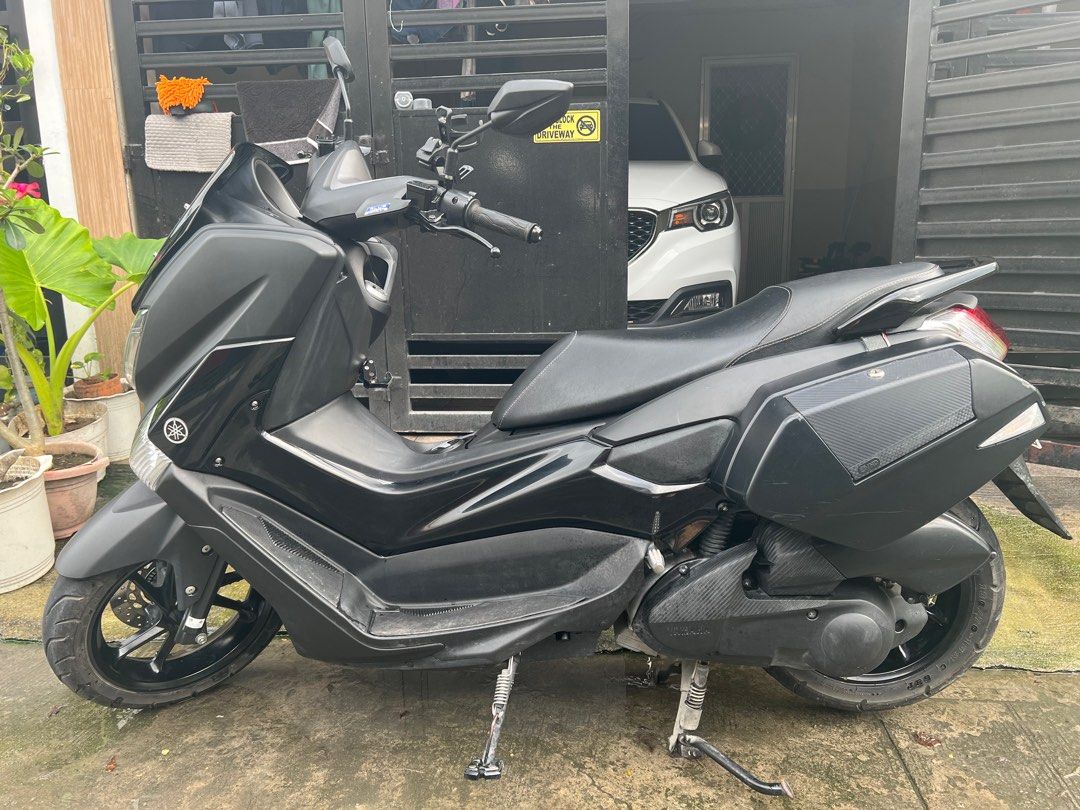 Nmax v1 2020 non abs, Motorbikes, Motorbikes for Sale on Carousell