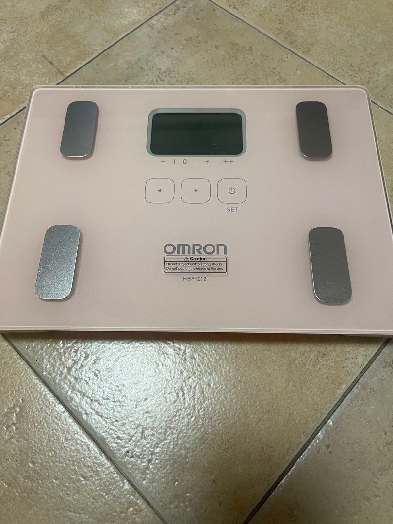 Omron weighing scale, Health & Nutrition, Health Monitors & Weighing ...