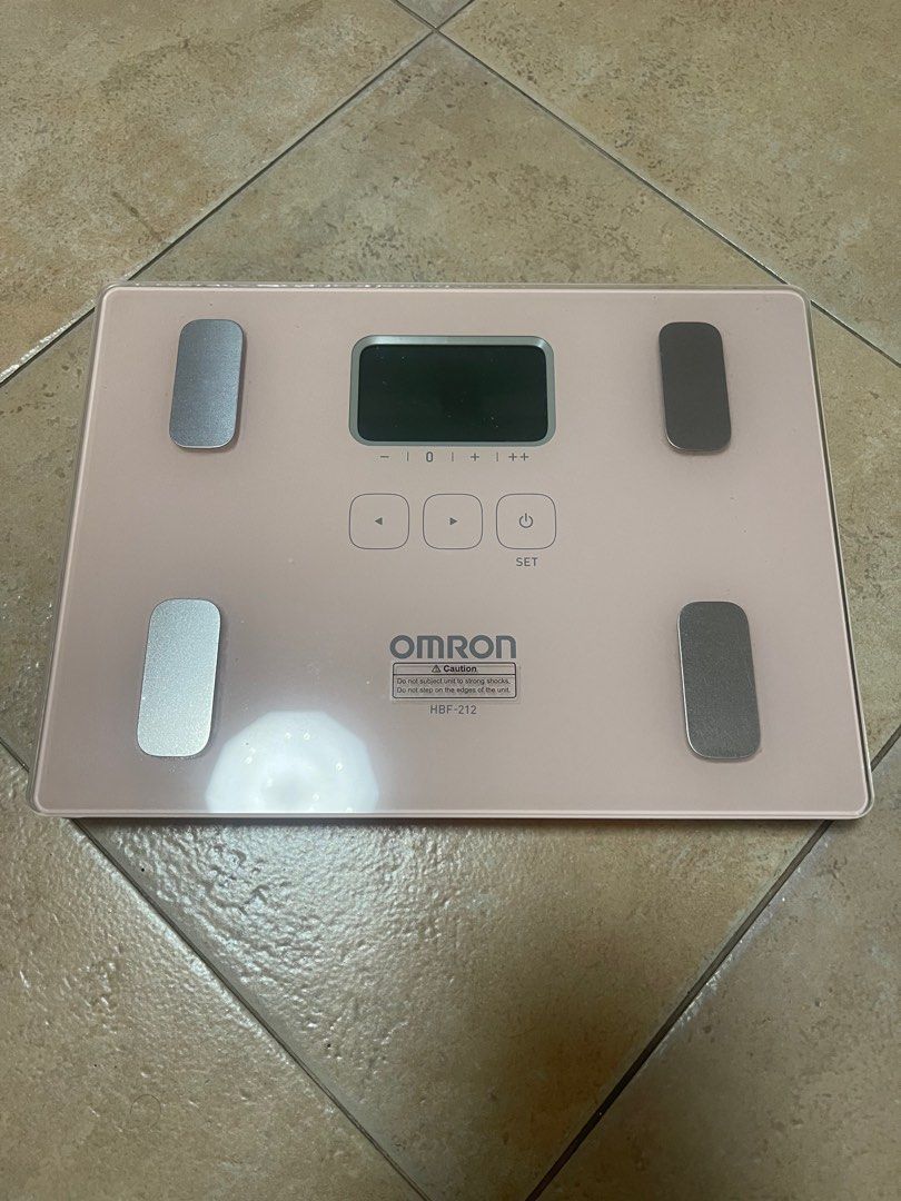 Omron weighing scale, Health & Nutrition, Health Monitors & Weighing ...
