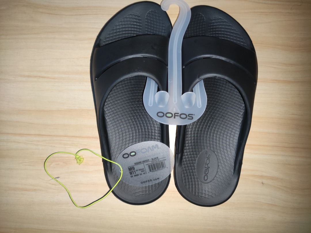 Oofos Slipper Recovery of motion, Men's Fashion, Footwear, Flipflops ...