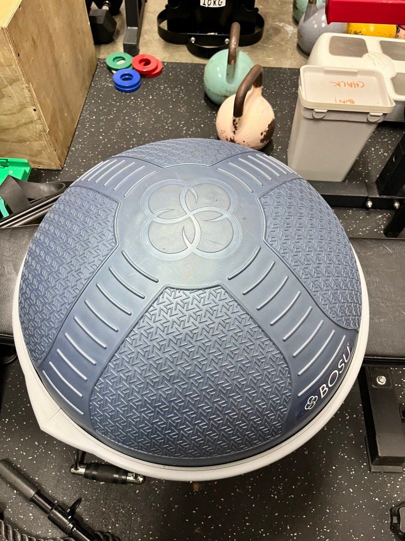 BOSU NEXGEN Pro Balance Trainer Ball, Sports Equipment, Exercise ...