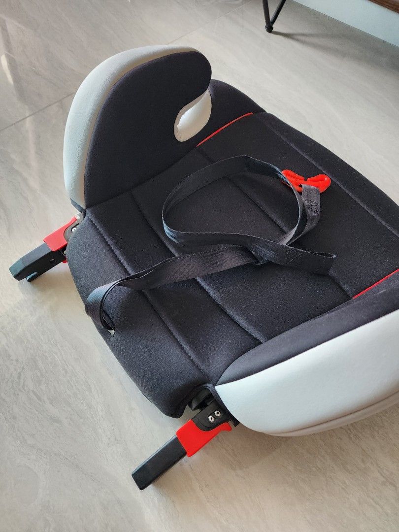 Osann Junior Isofix Booster Seat, Babies & Kids, Going Out, Car Seats ...