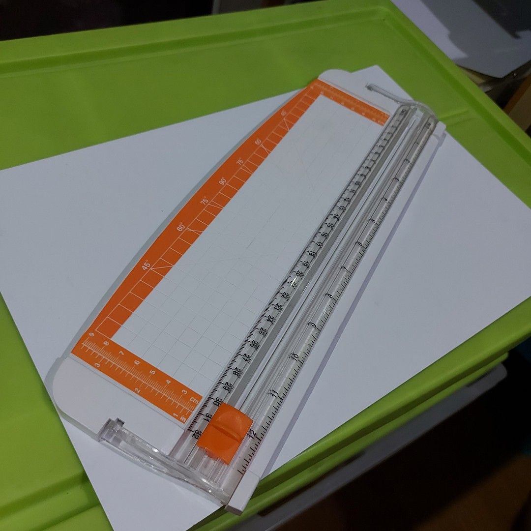 Paper Trimmer Board, Hobbies & Toys, Stationary & Craft, Stationery ...