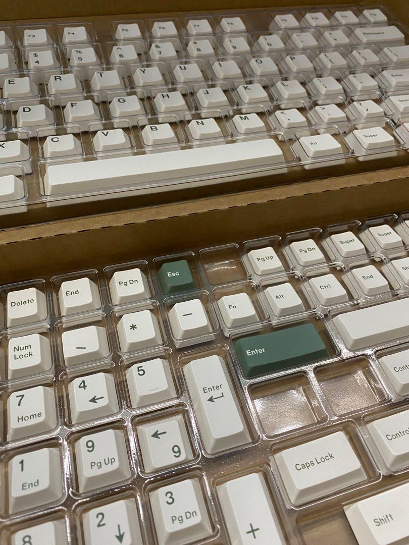 PBT green on cream keycaps, Computers & Tech, Parts & Accessories ...