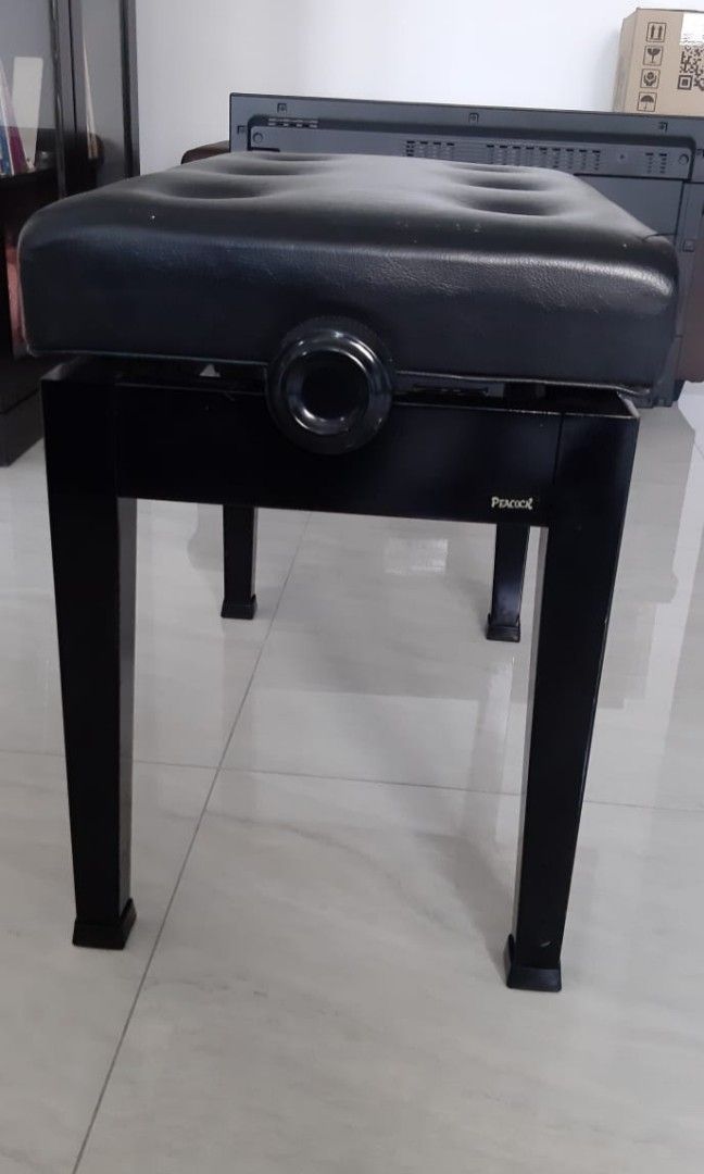 Piano chair, Furniture & Home Living, Furniture, Other Home Furniture ...
