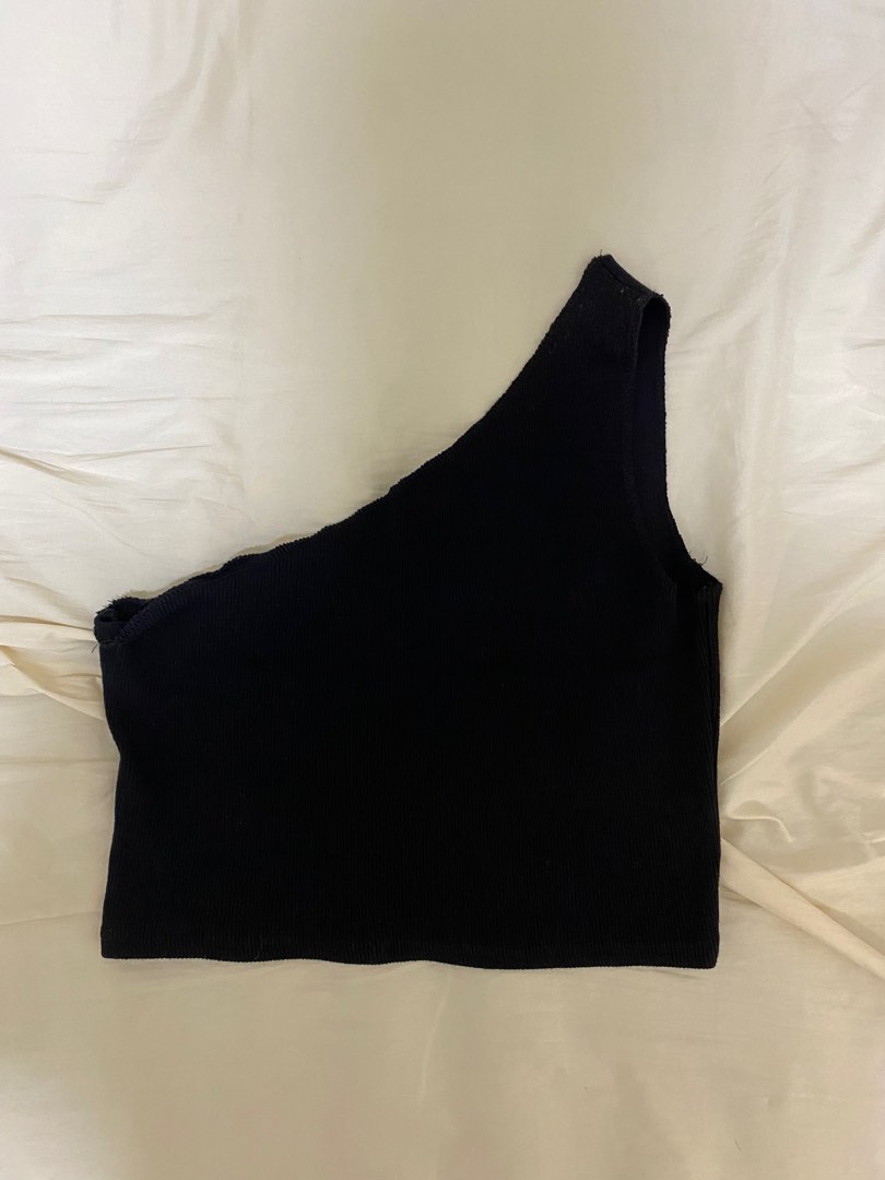 PLUS SIZE H&M VENUS CUT CROP TOP, Women's Fashion, Tops, Sleeveless on ...