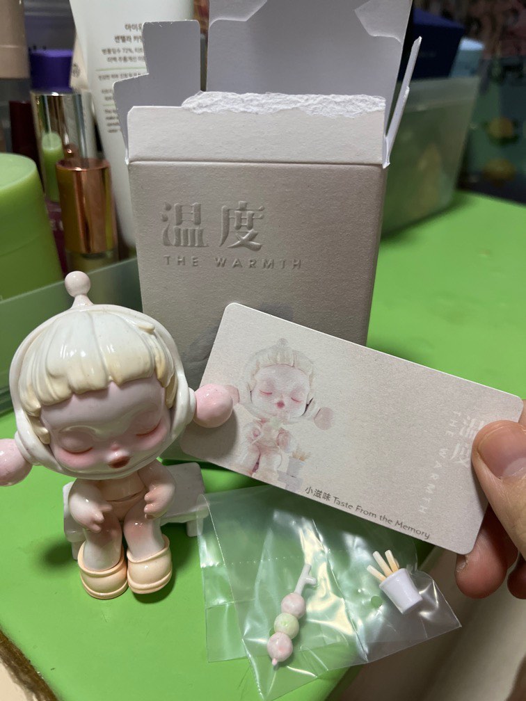 POPMART Skullpanda The Warmth Series Taste From The Memory, Hobbies ...